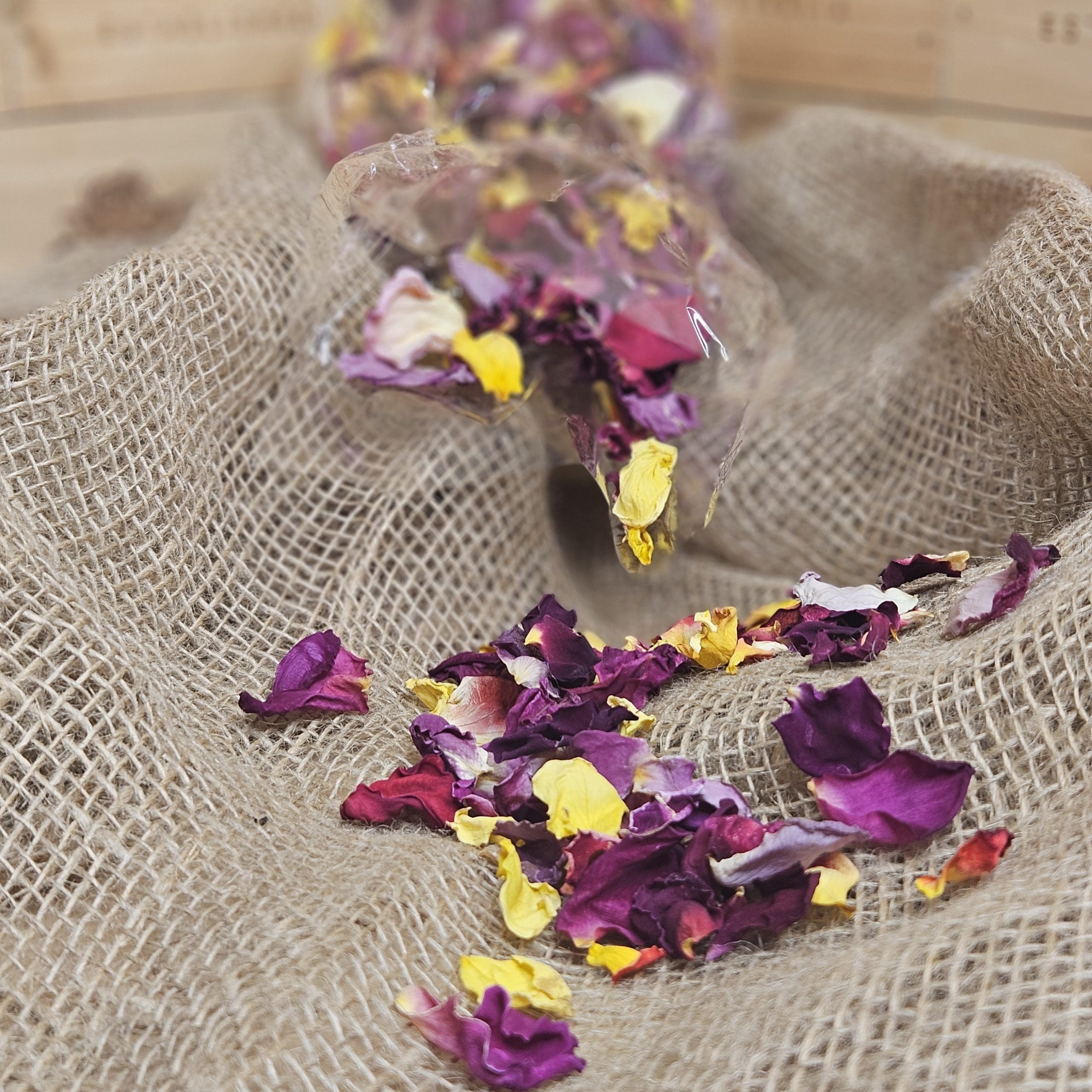 Dried Rose Petals 20g - BUY THIS ROSE ONLINE - Knight's Roses Australia
